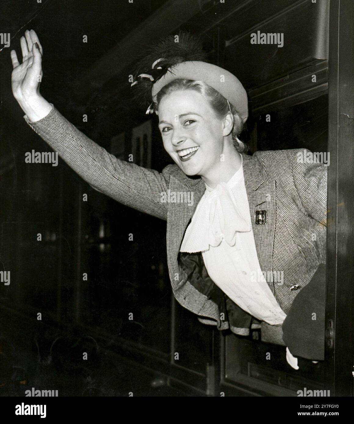 "Phyllis Dixey goes by the Venus Boat Train" With a company of thirteen ...
