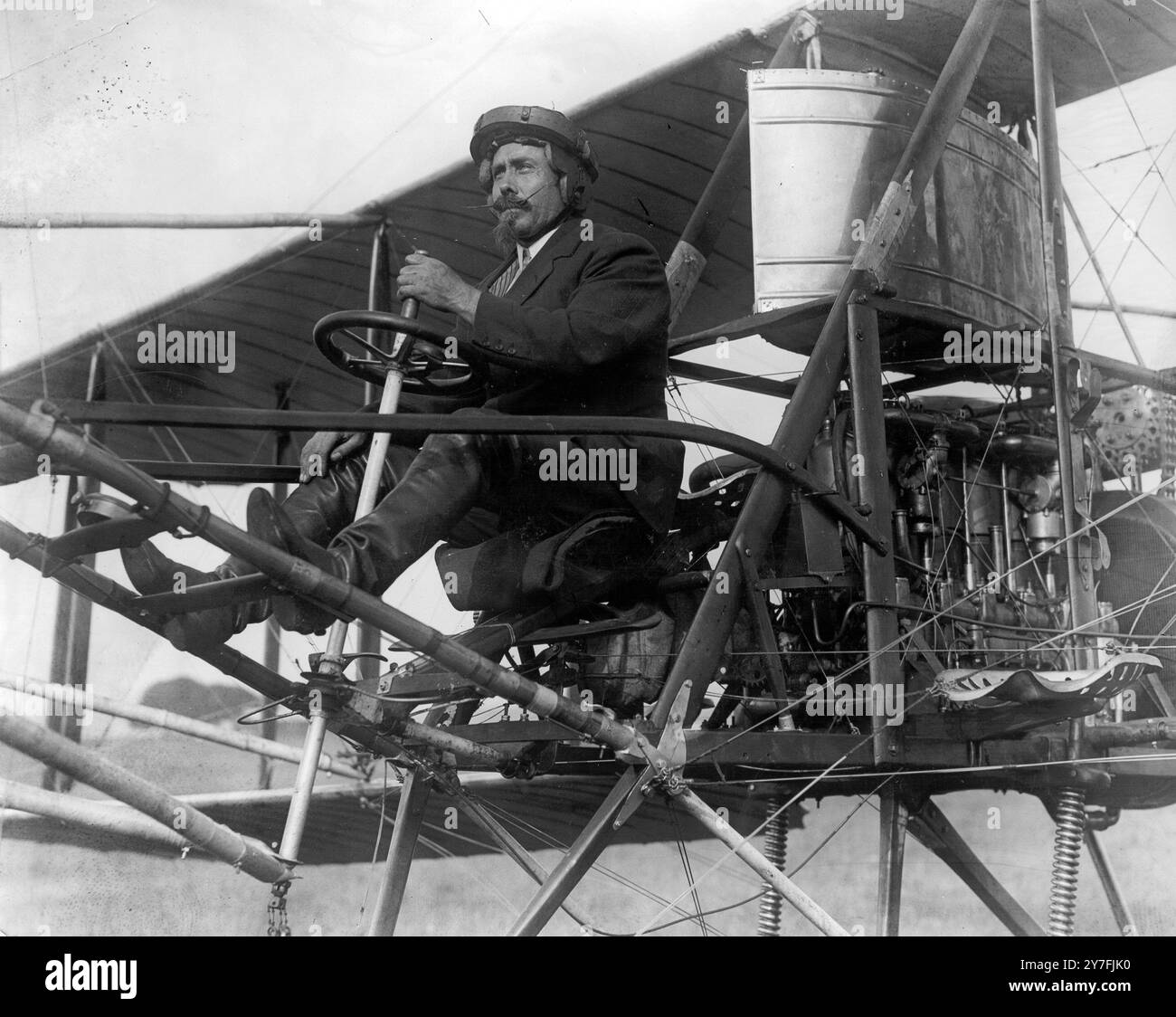 Mr Samuel Franklin Cody on his Biplane Salisbury Plain 1912 Stock Photo ...