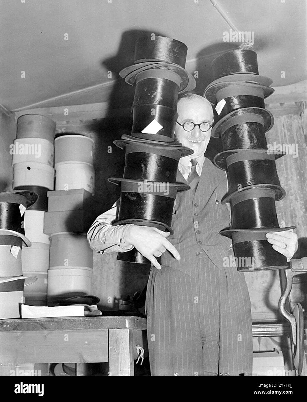 Topper Black and White Stock Photos & Images - Alamy