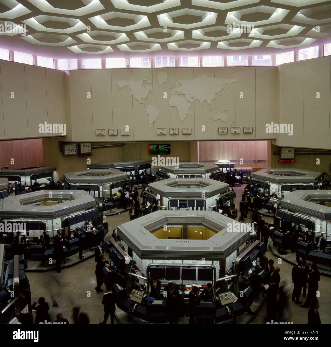 London Stock Exchange 1992 Stock Photo - Alamy