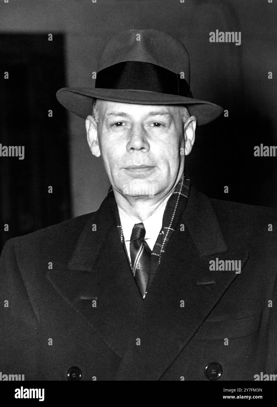 General Walter Bedell Smith , General Eisenhower 's Chief of Staff in ...