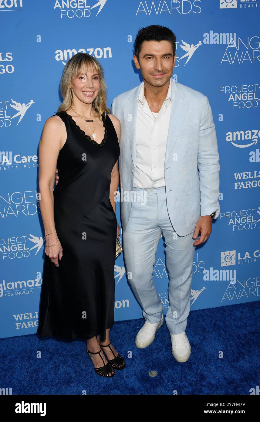 LOS ANGELES, CALIFORNIA - SEPTEMBER 28: (L-R) Amy Phillips and Stuart O ...