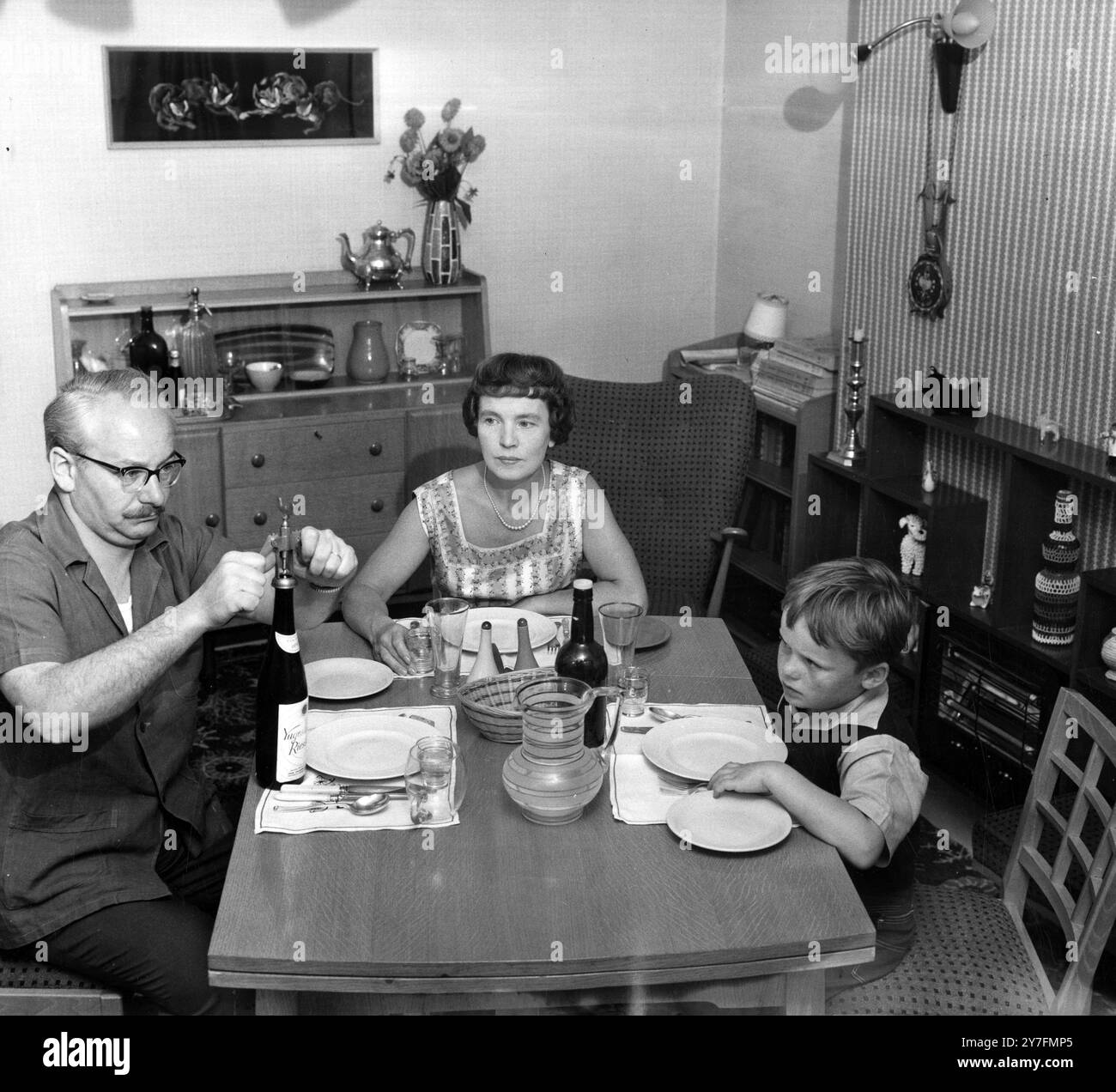 Actor, writer and storyteller David Kossoff at home with his wife ...