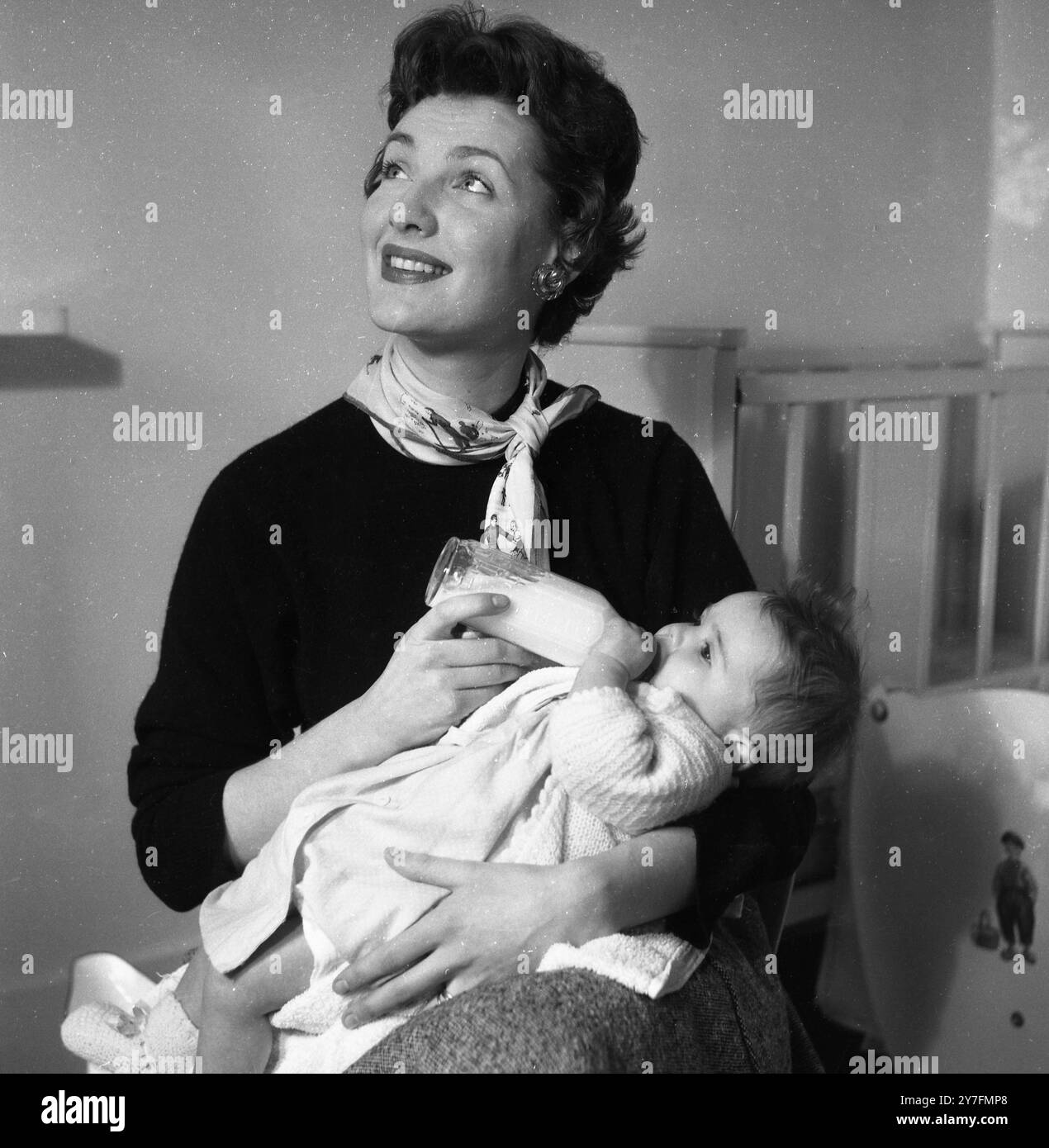 Barbara Murray and baby daughter Stock Photo - Alamy