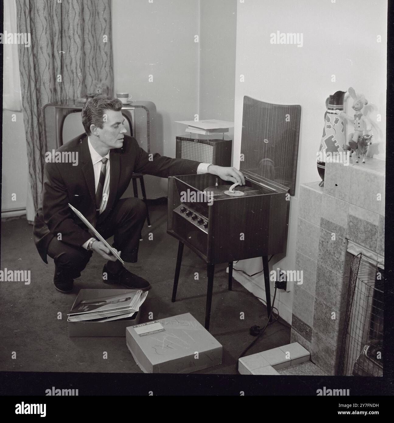 Russ Conway 1925-2000. Pianist and composer. His number one hits were ...