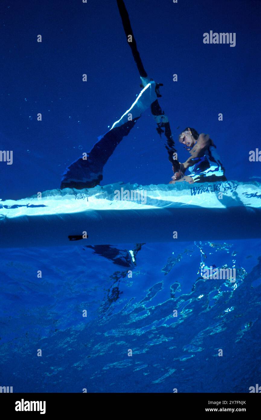 An underwater perspective of a single rowing scull Stock Photo - Alamy