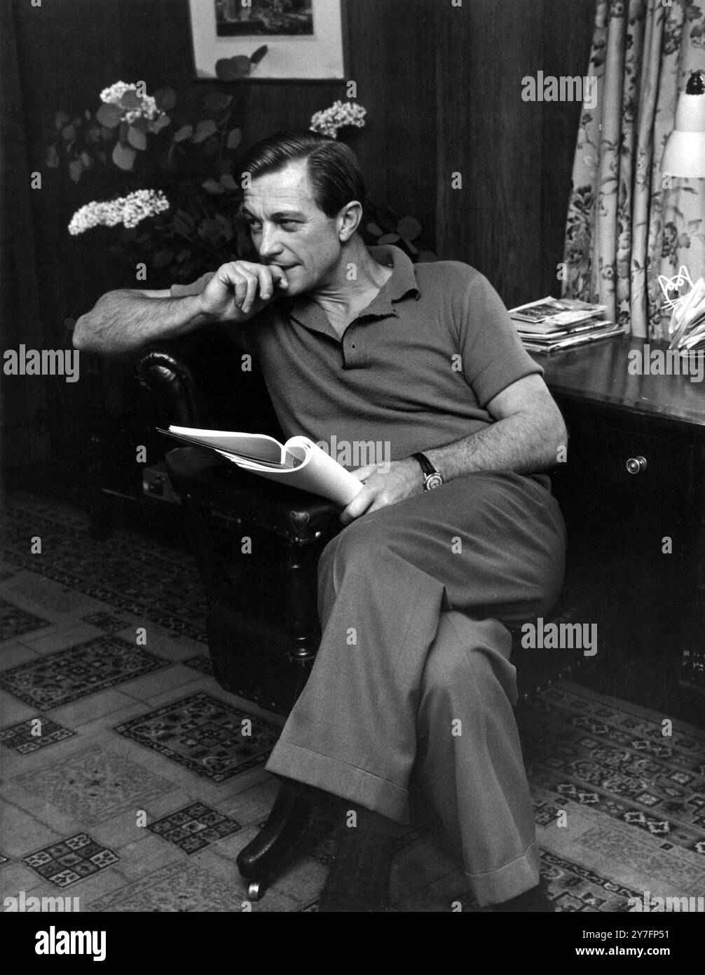 Richard Denning (1914 - 1998) American actor who starred in B Movie ...