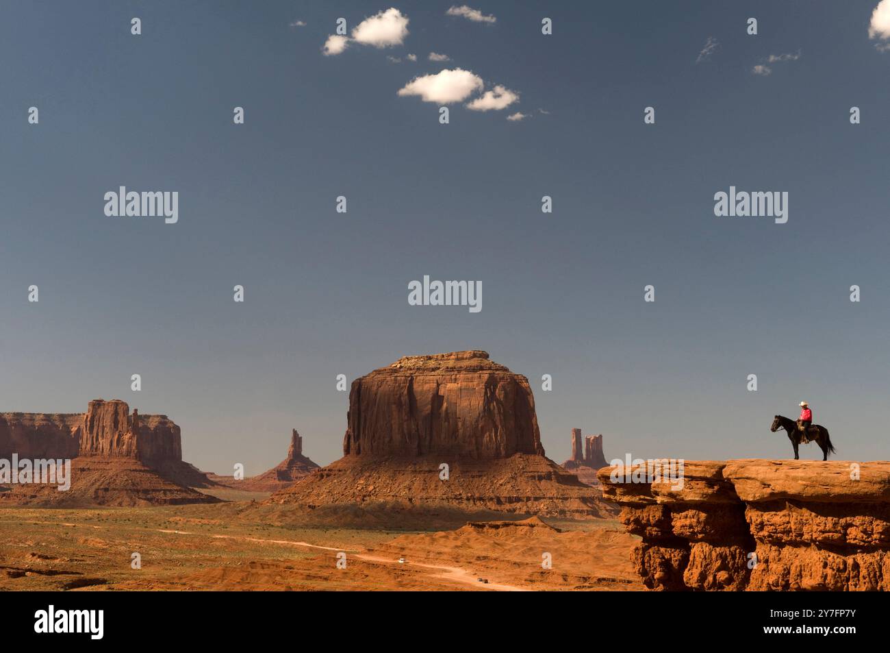 Navajo man on horseback hi-res stock photography and images - Alamy
