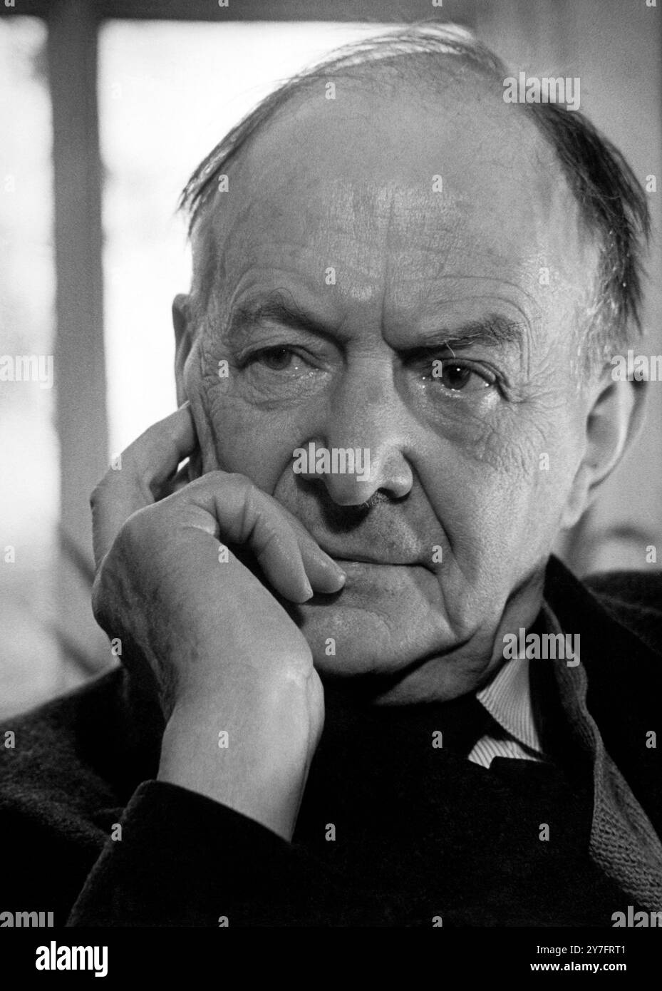 Walter de la Mare, the last picture taken before his death in 1956. Photograph by George Douglas ...