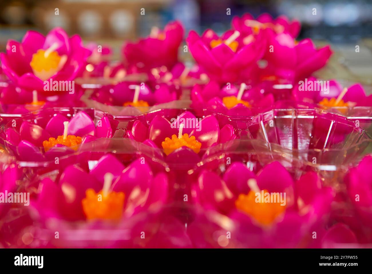 Candle flower burning hi-res stock photography and images - Alamy