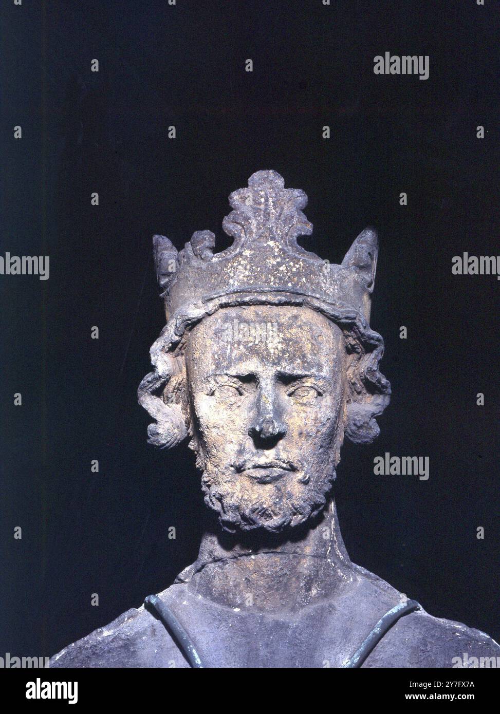 Effigy of William The Conqueror at Wells Cathedral Stock Photo - Alamy