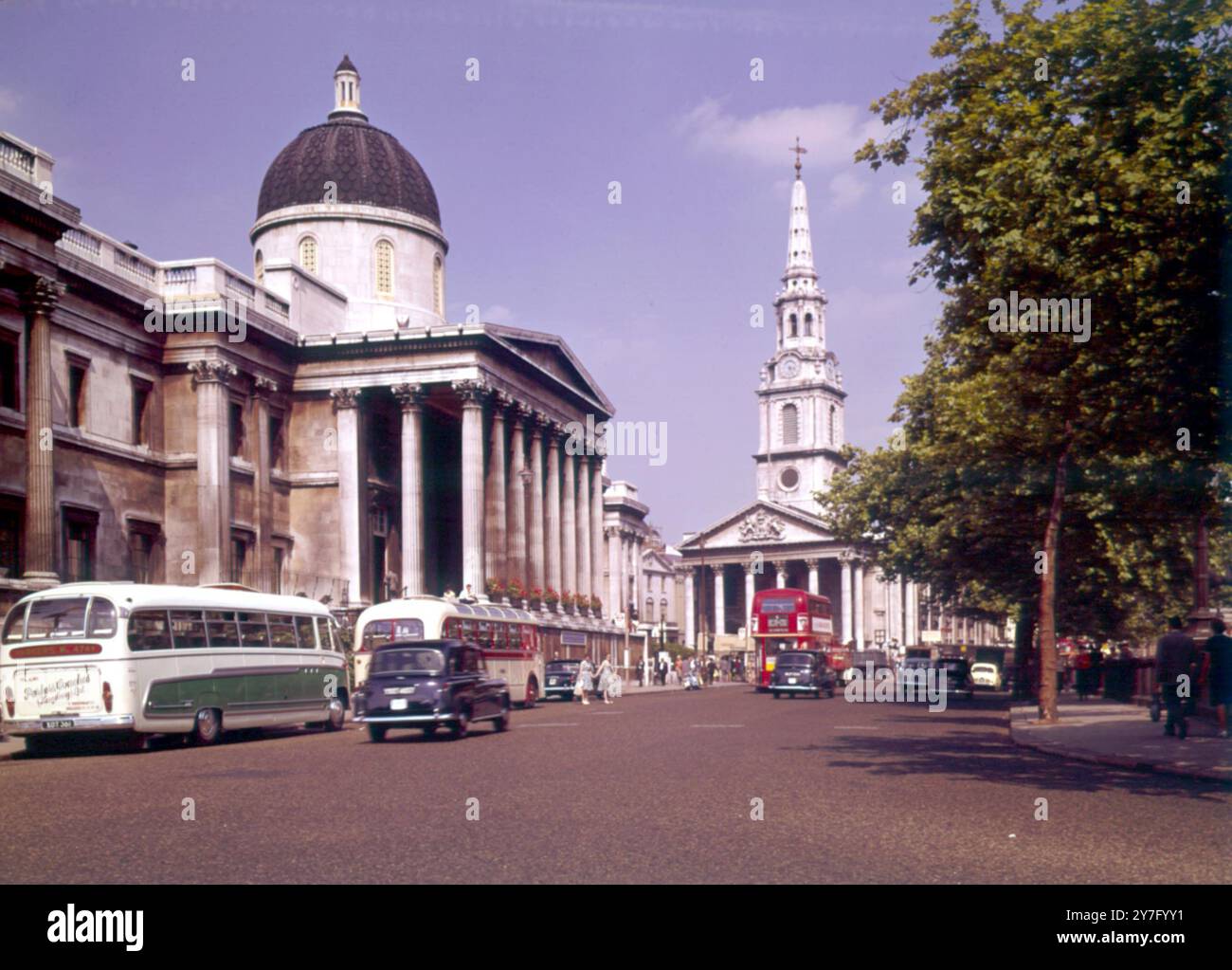 London : National Gallery and St Martins in the Fields Stock Photo - Alamy