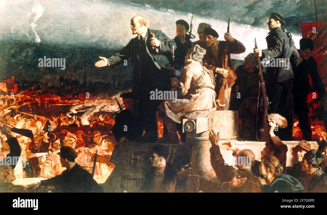 Russian Revolution. Lenin arrives in Moscow 1917 Stock Photo - Alamy
