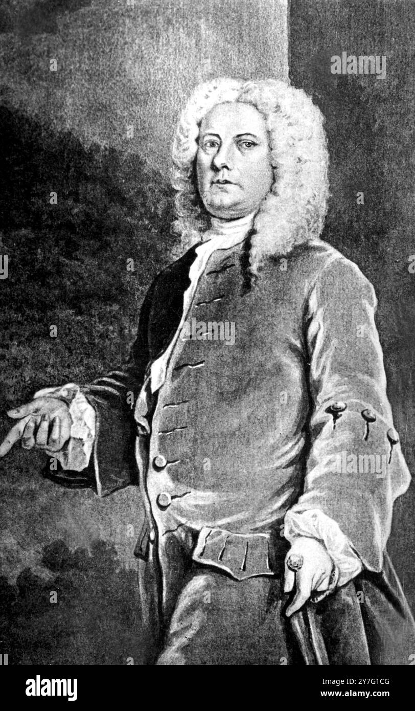 Seed drill tull hi-res stock photography and images - Alamy