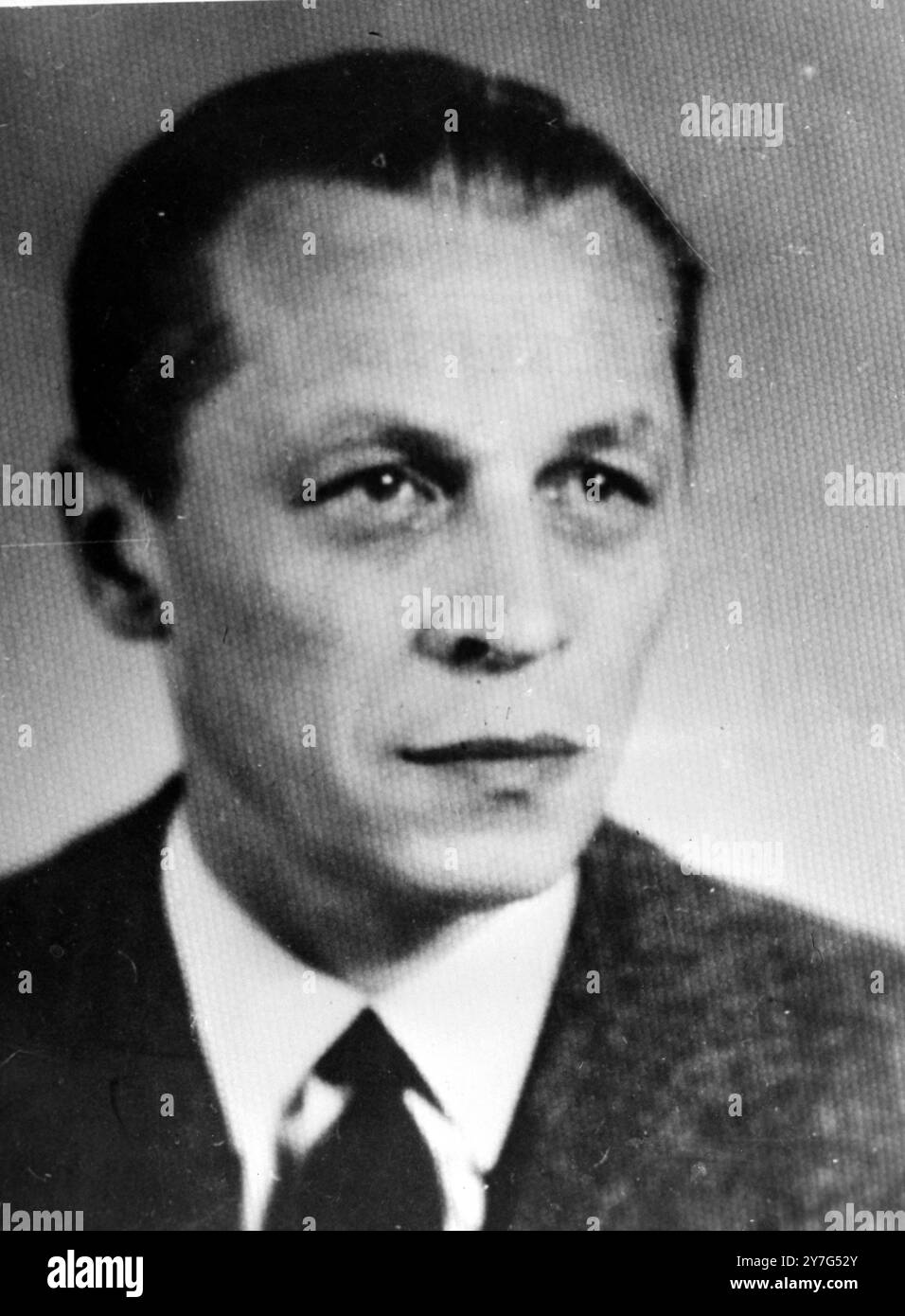 JANUSZ BURAKIEWICZ J POLISH MINISTER OF NAVIGATION / ; 2 JANUARY 1965 ...