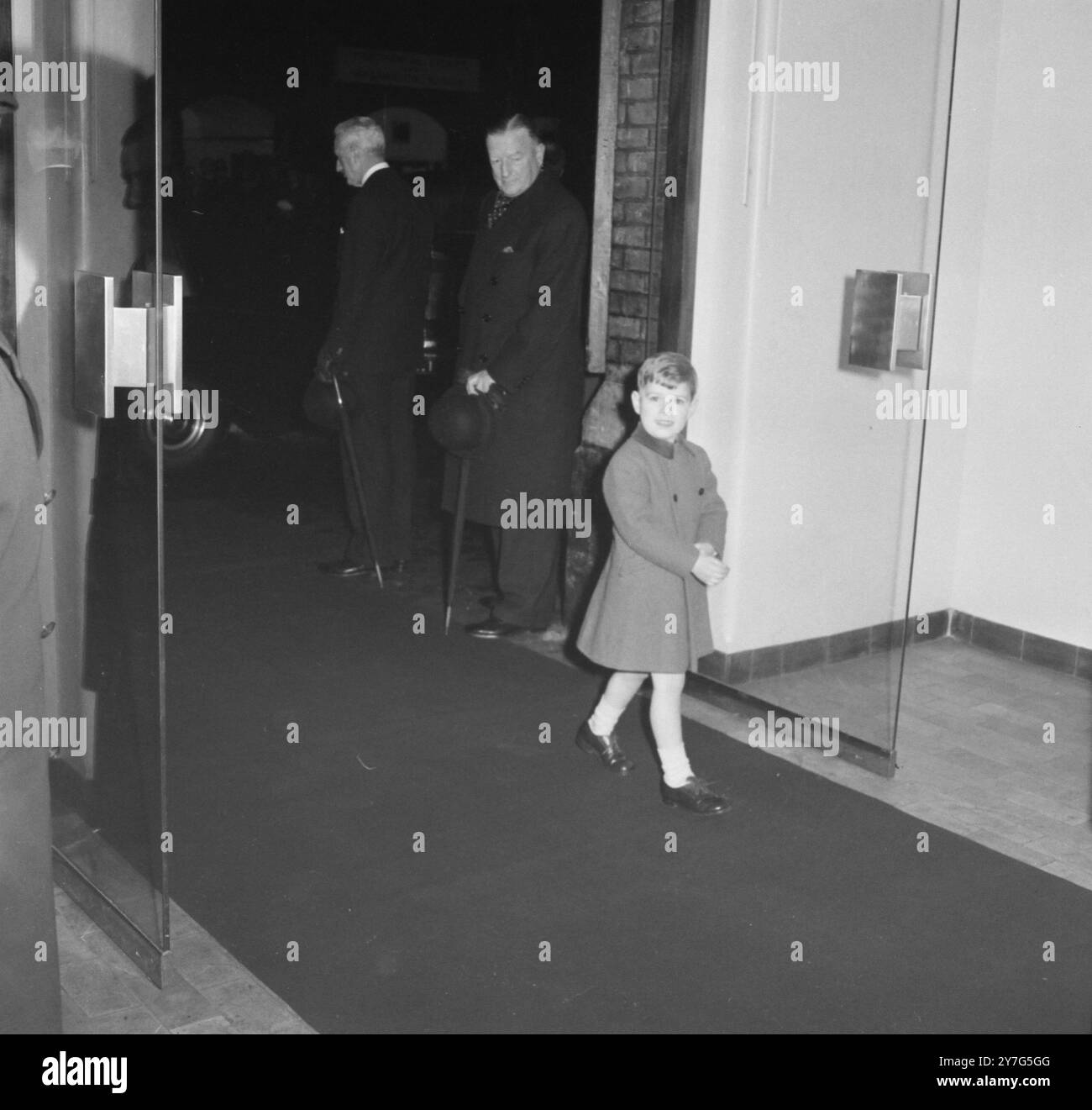 PRINCE ANDREW AT LIVERPOOL STREET STATION ; 30 DECEMBER 1964 Stock ...
