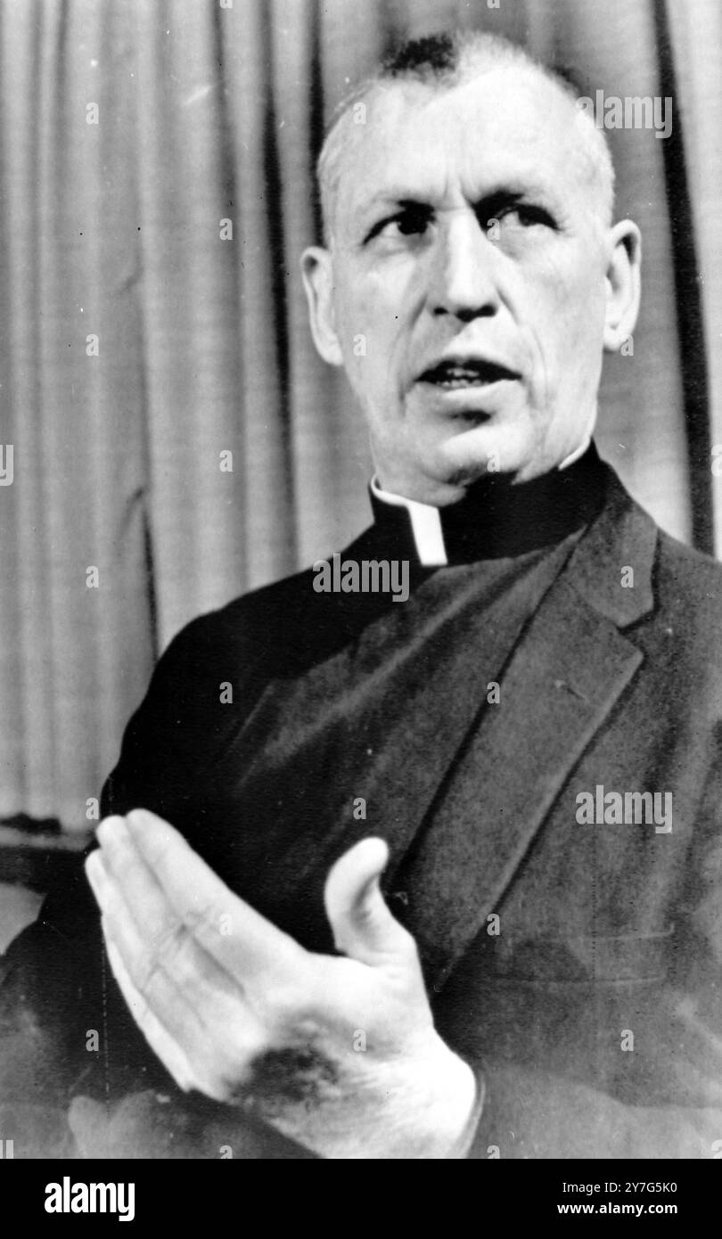 JOHN V COFFIELD PRIEST IN LOS ANGELES / ; 29 DECEMBER 1964 Stock Photo ...