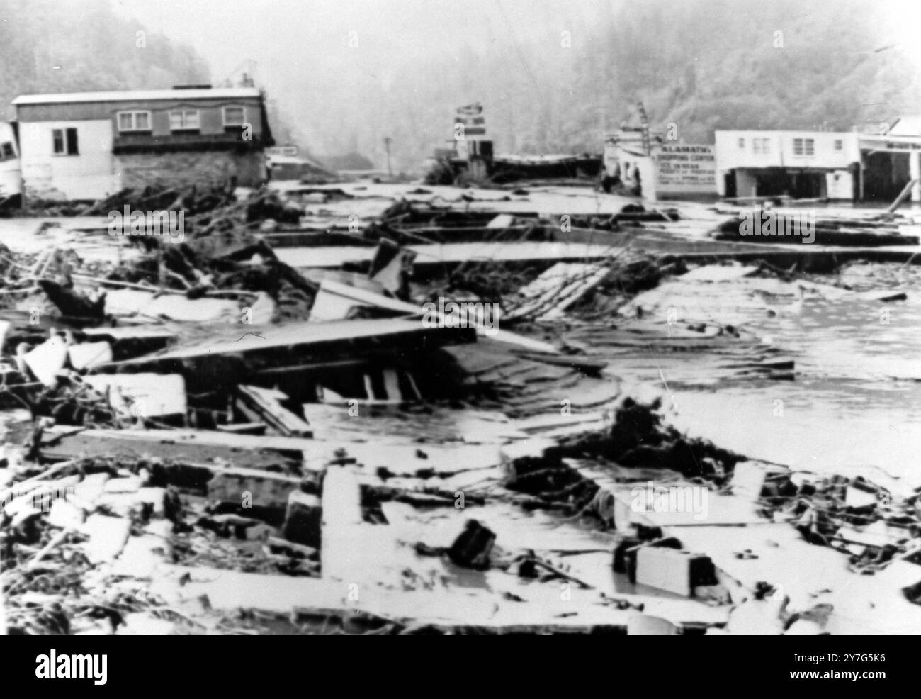 FLOODS KLAMATH CALIFORNIA SCENE AND DAMAGES ; 29 DECEMBER 1964 Stock ...