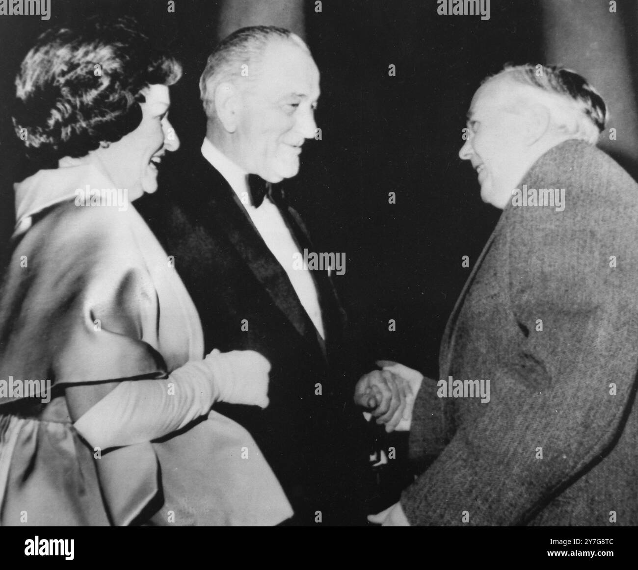 Prime minister harold wilson and his wife hi-res stock photography and ...