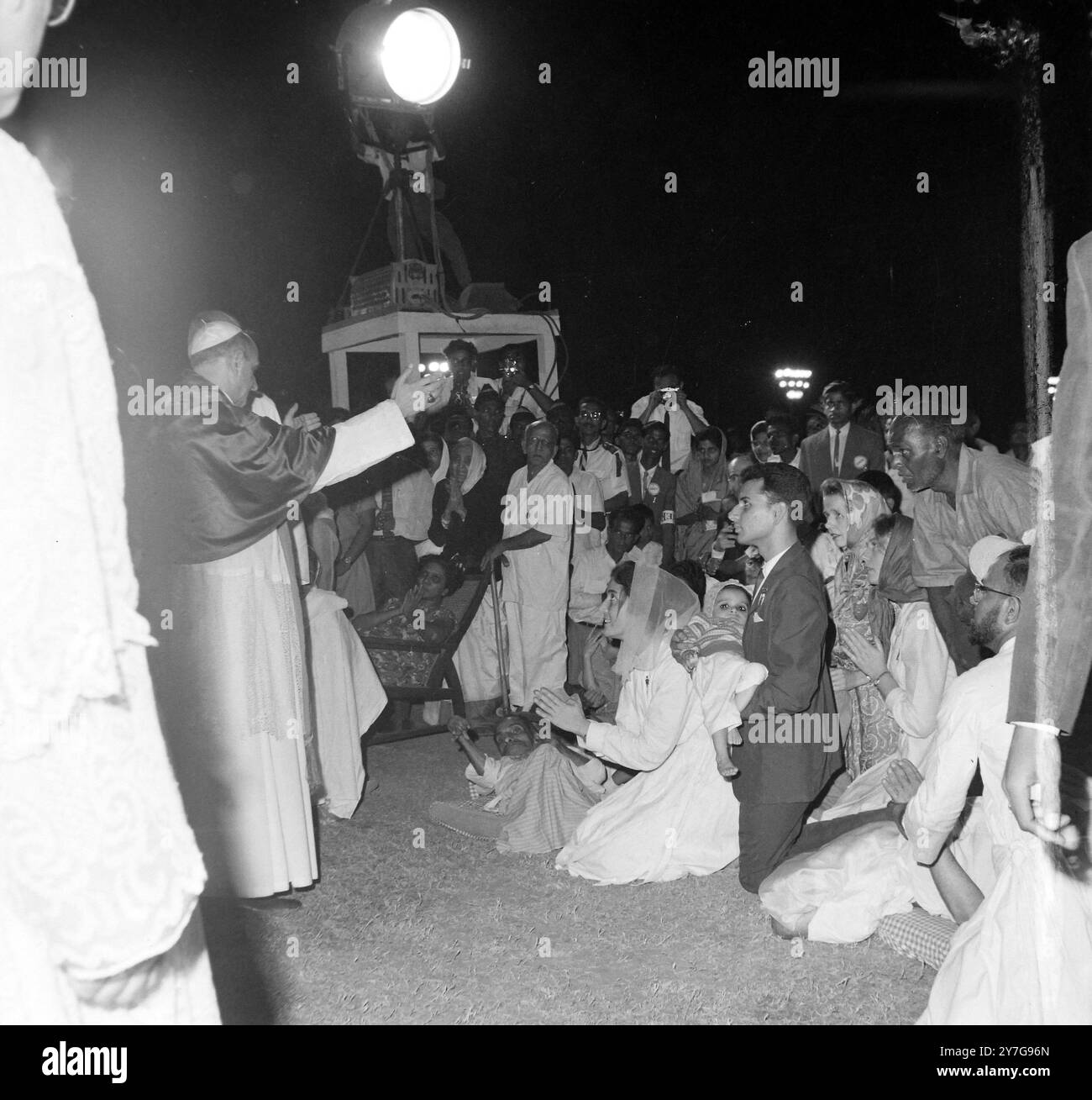 RELIGION POPE PAUL BLESSING SICK AND AILING AT BOMBAY OVAL ...