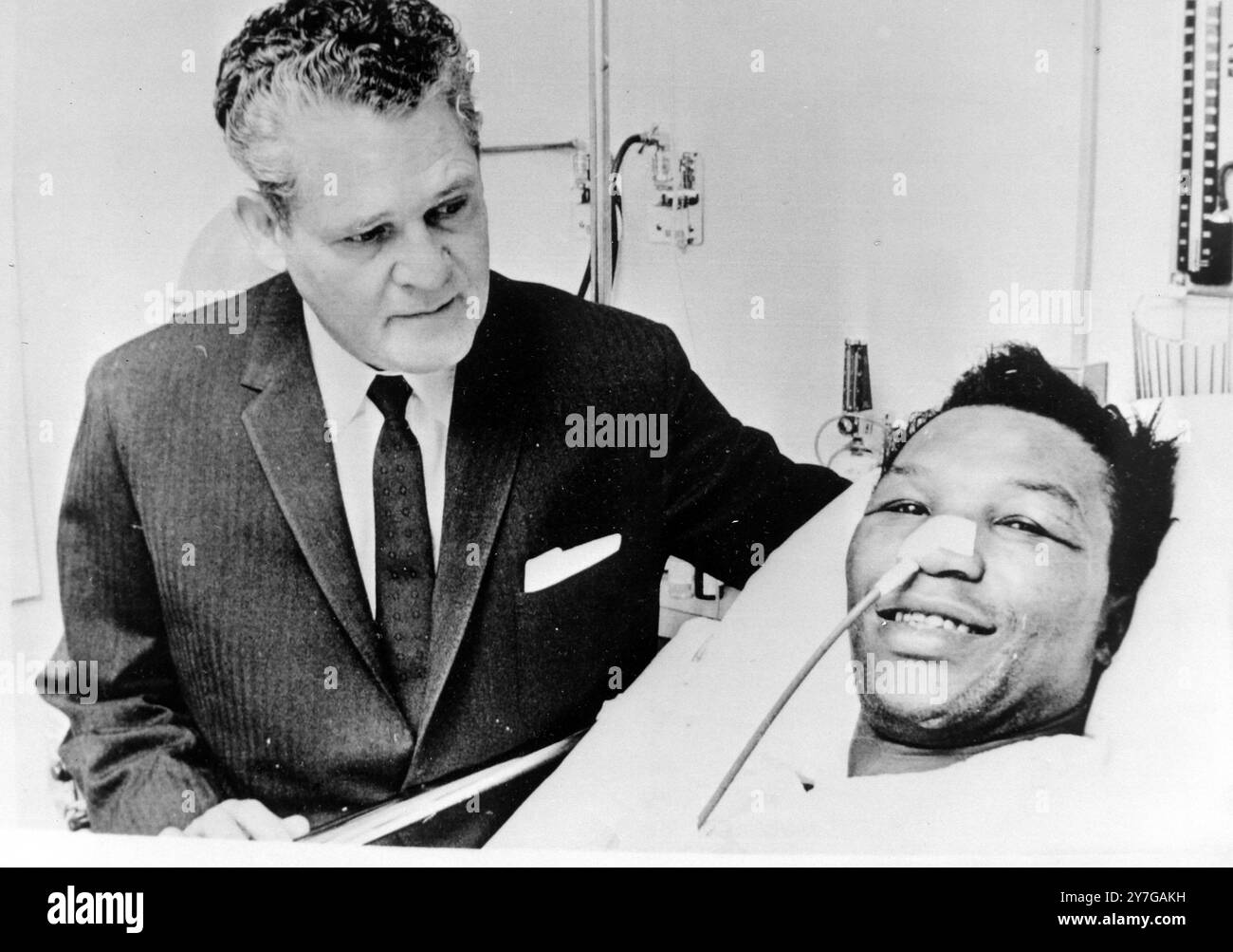 BOXING WILLIAMS CLEVELAND (BIG CAT) IN HOSPITAL RECOVERING FROM INJURY ...