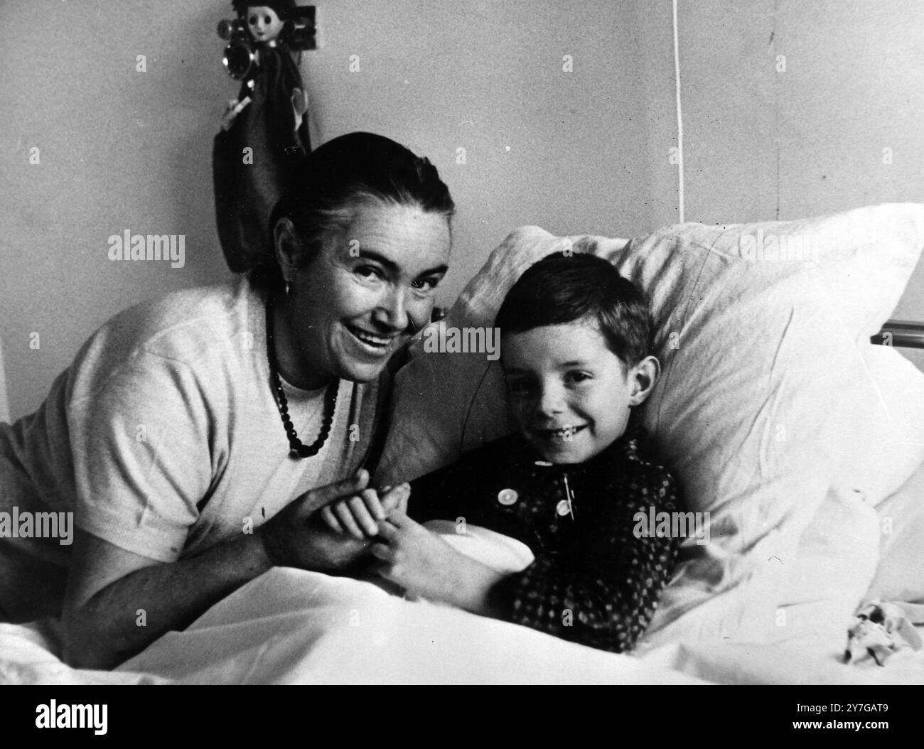 MEDICAL JEAN JACQUES DARCHEN RECOVERING FROM HEART OPERATION IN PARIS ...