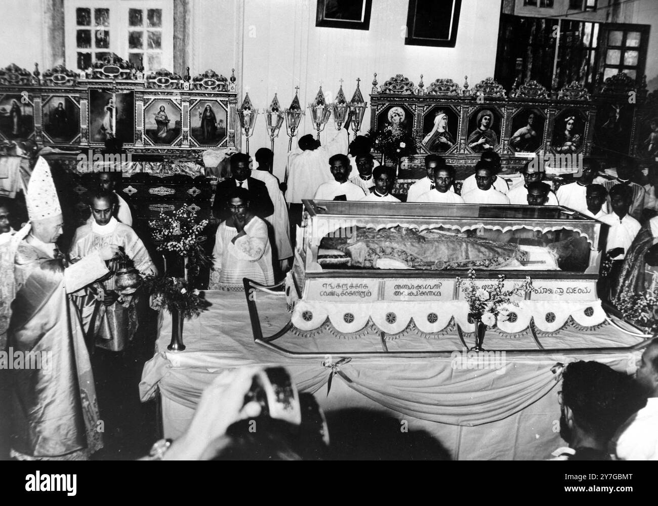 JAMES ROBERT KNOX WITH BODY OF SAINT FRANCIS XAVIER IN GOA, INDIA ...