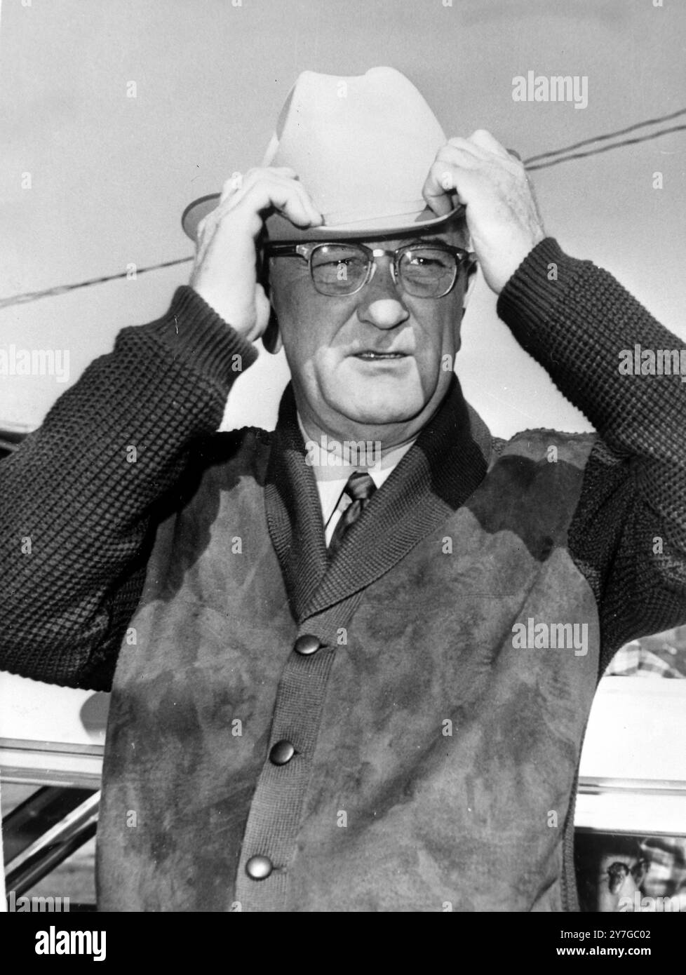 US AMERICAN PRESIDENT LYNDON B JOHNSON TEN GALLON HAT IN TEXAS / ; 25 ...