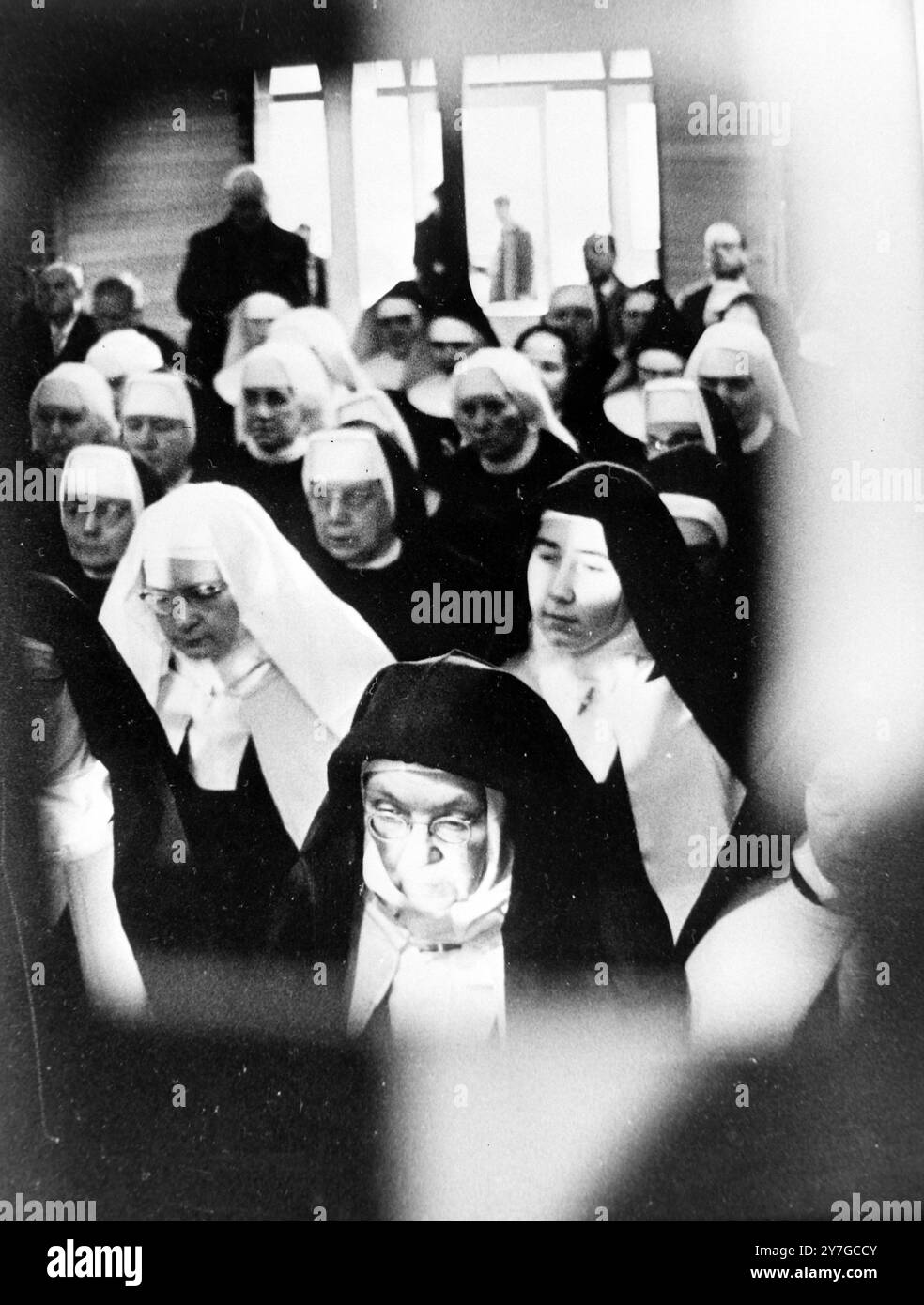 Carmelite nuns hi-res stock photography and images - Alamy