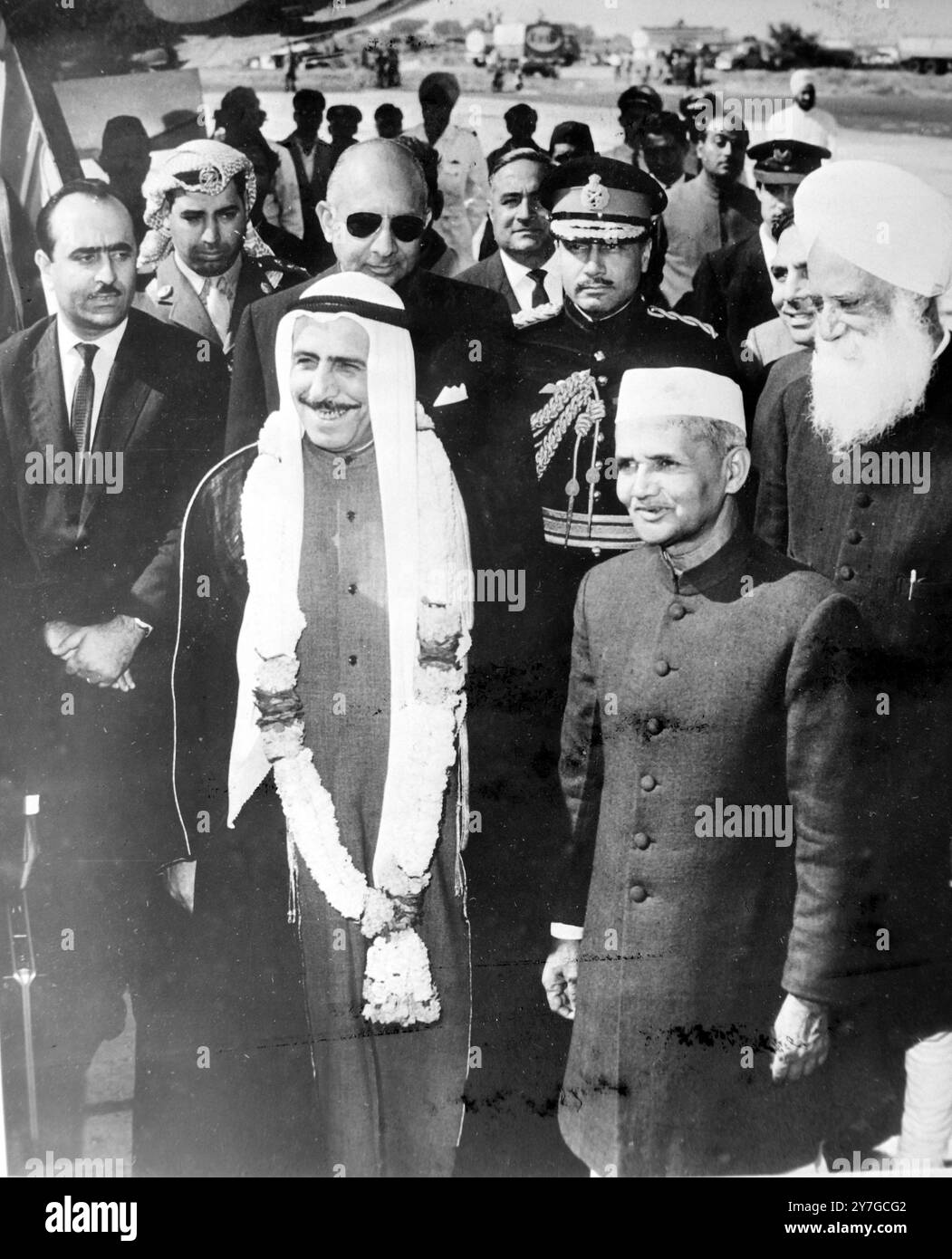 INDIAN PREMIER LAL BAHADUR SHASTRI WITH PRIME MINISTER OF KUWAIT SHEIKH ...