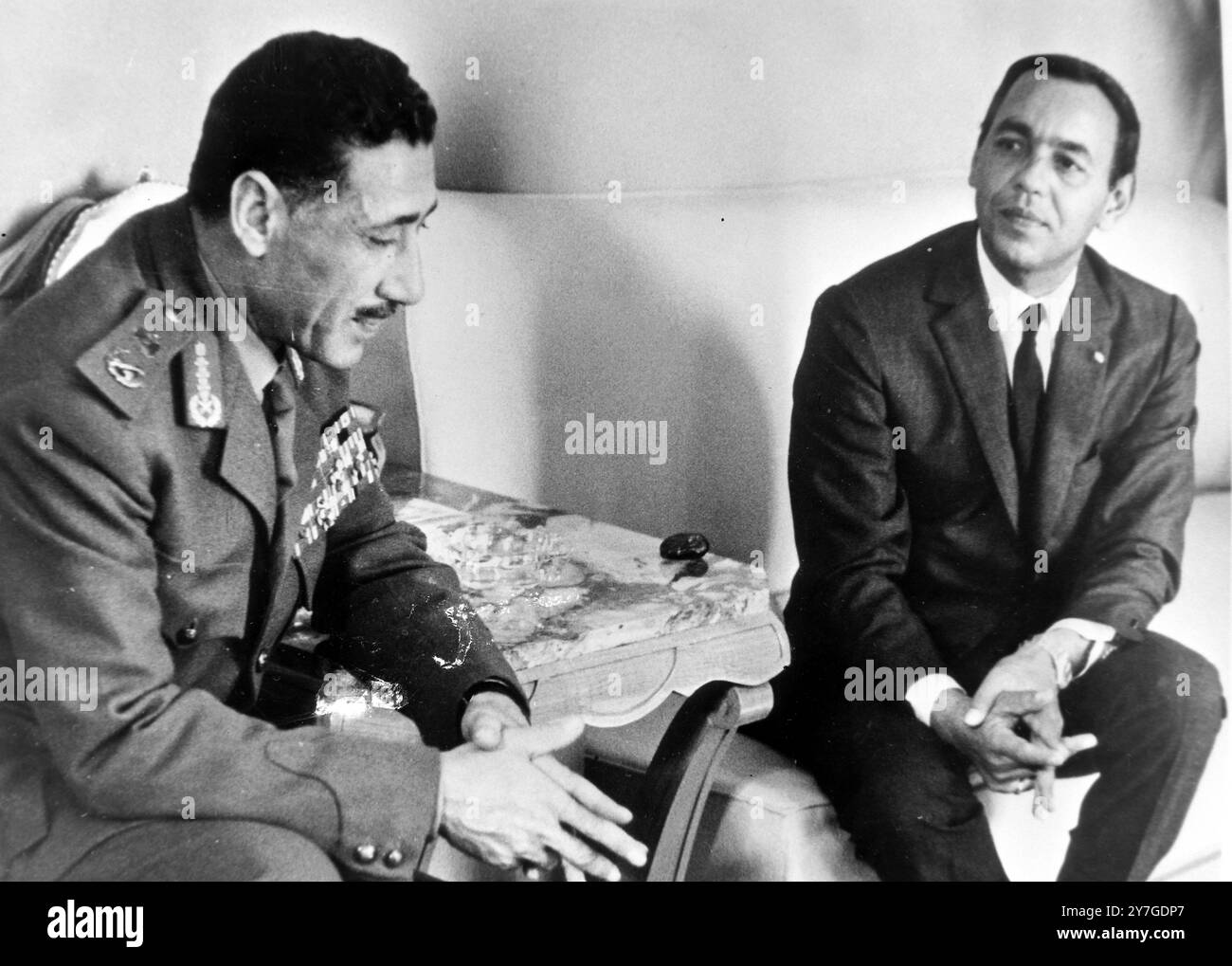 FIELD MARSHALL ABDEL HAKIM AMER A H IN MOROCCO ; 17 NOVEMBER 1964 Stock Photo - Alamy
