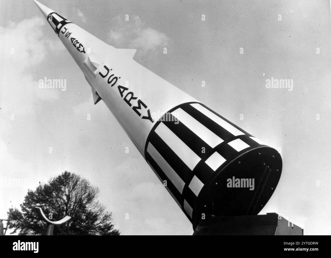 GUIDED MISSILE AND ROCKETS SPRINT ANTI MISSILE IN WASHINGTON ; 17 ...