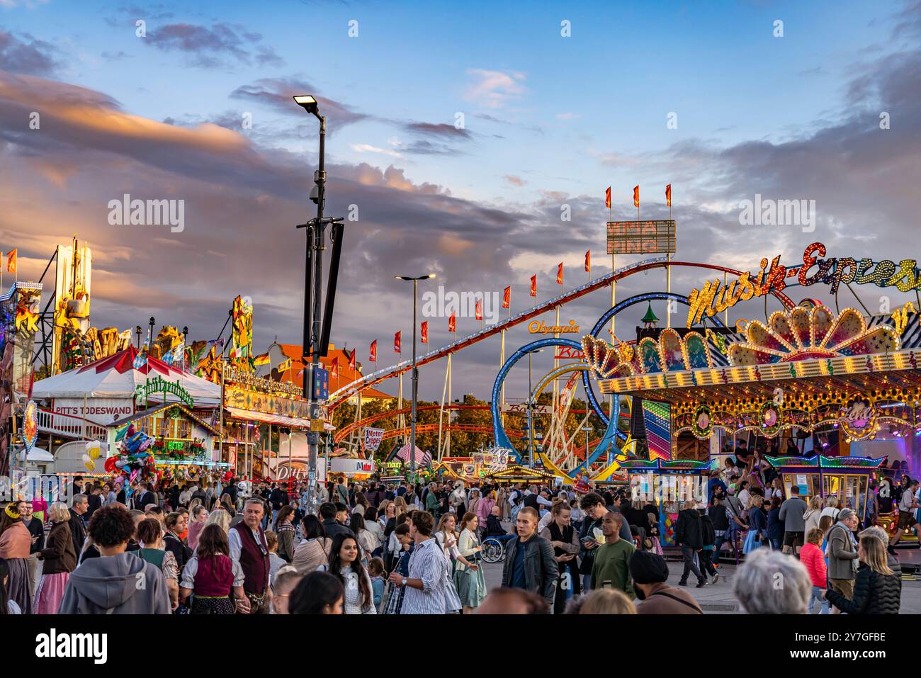 Oktoberfest 2024 Oktoberfest 2024 in München, Bayern, Deutschland ...