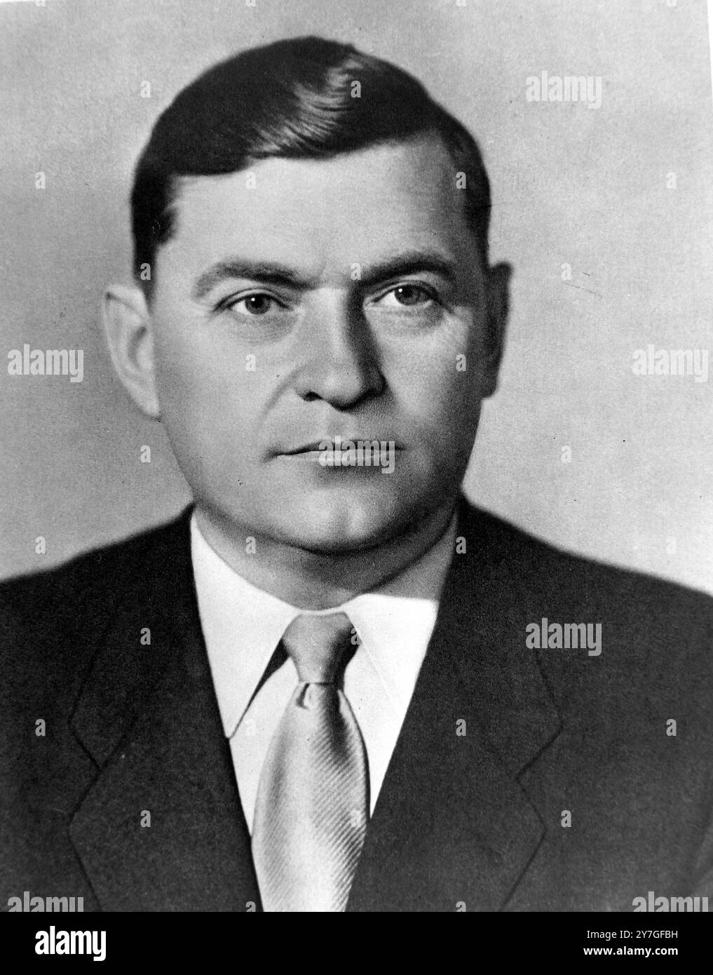 GOVERNMENT RUSSIAN SOVIET CABINET POLITICIAN PORTRAIT IN MOSCOW - KIRIL ...