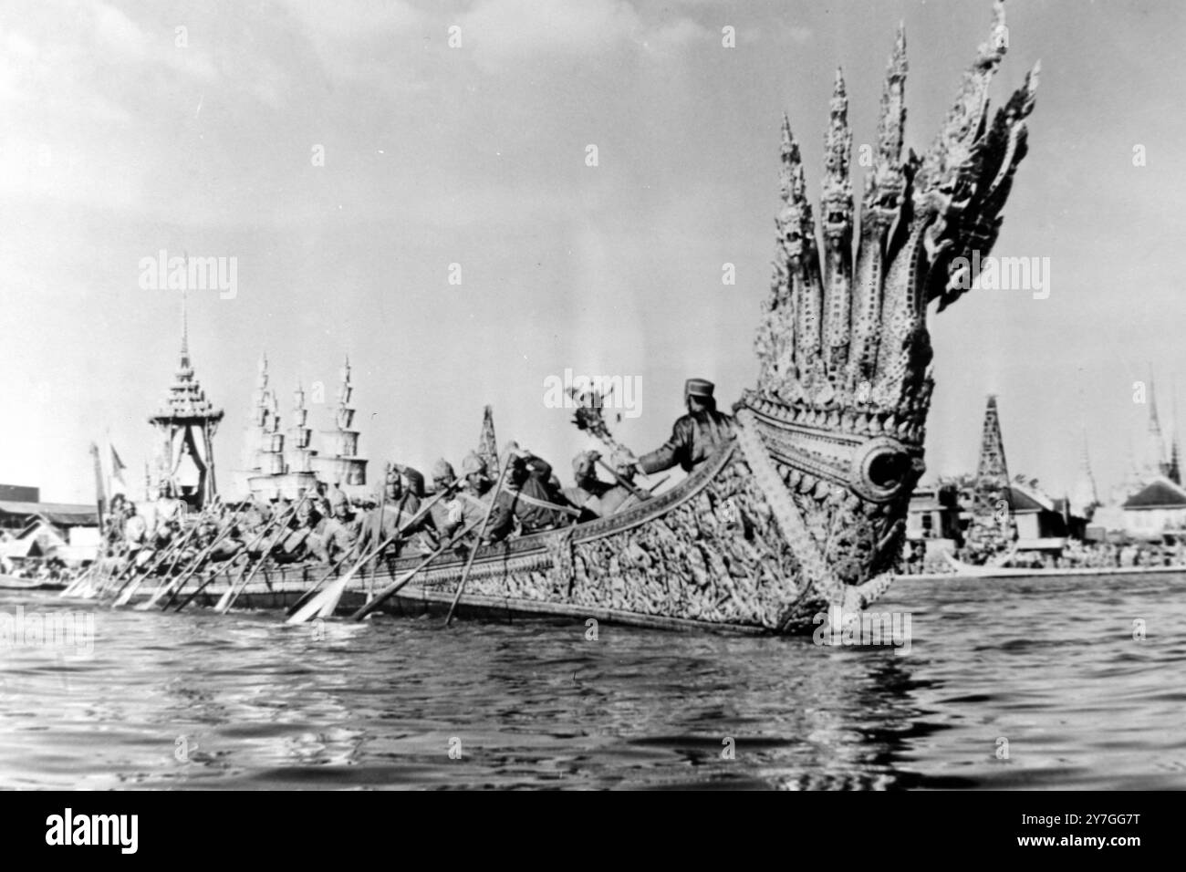 PILGRIMAGE ROYAL BARGE MOVES DOWN RIVER IN BANGKOK, THAILAND ; 7 ...