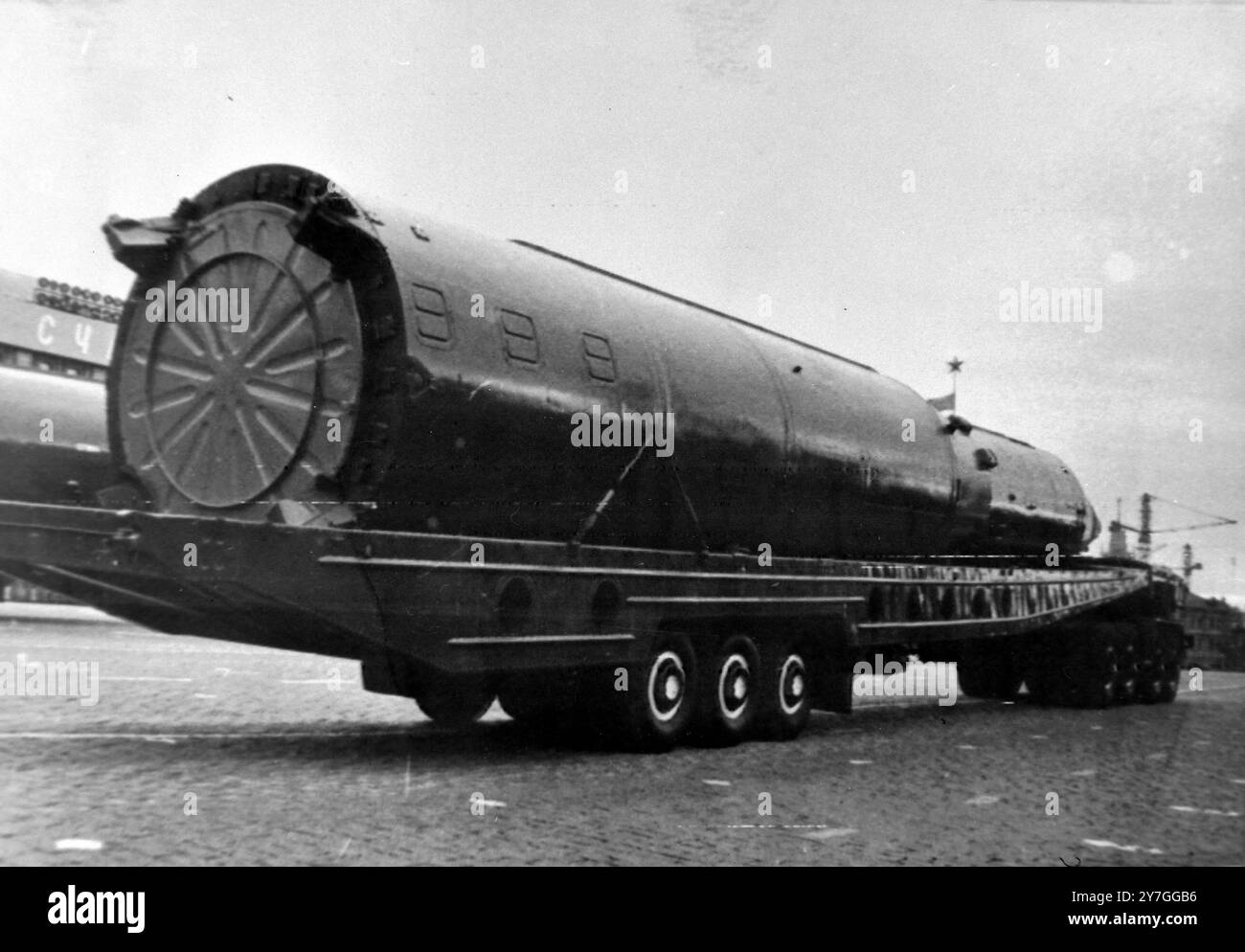 GUIDED MISSILE AND ROCKETS INTERCONTINENTAL ROCKET SOVIET MILITARY ...