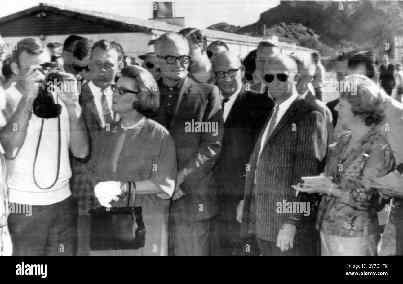SENATOR BARRY GOLDWATER WITH FAMILY IN PHOENIX, ARIZONA / ; 3 NOVEMBER ...