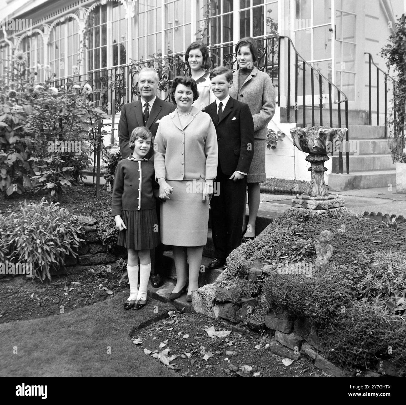 NEW AUSTRALIAN HIGH COMMISSIONER ALEXANDER DOWNER WITH FAMILY IN LONDON ...