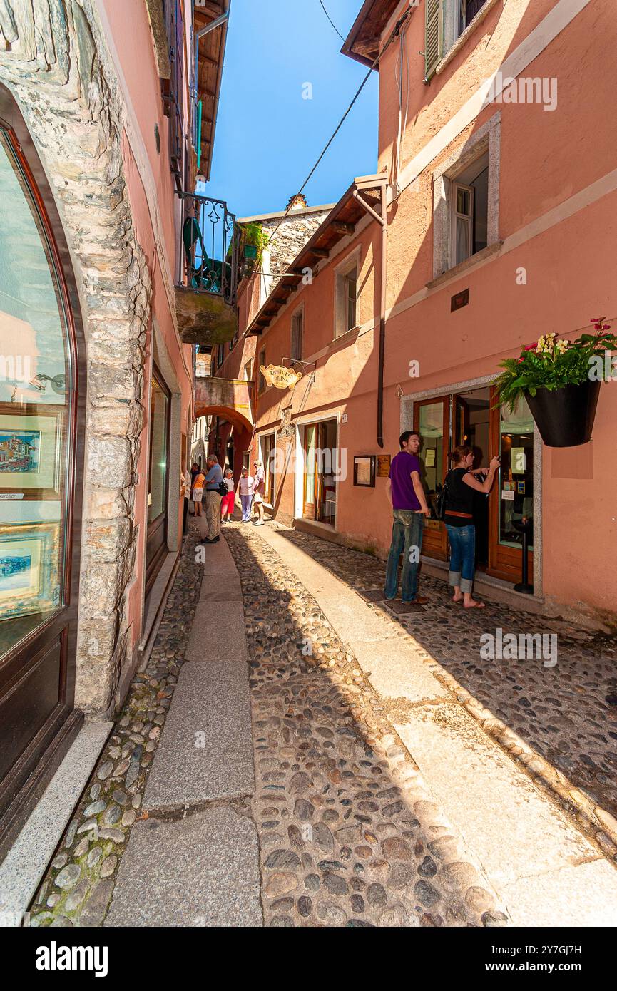 Novara, italy hi-res stock photography and images - Alamy