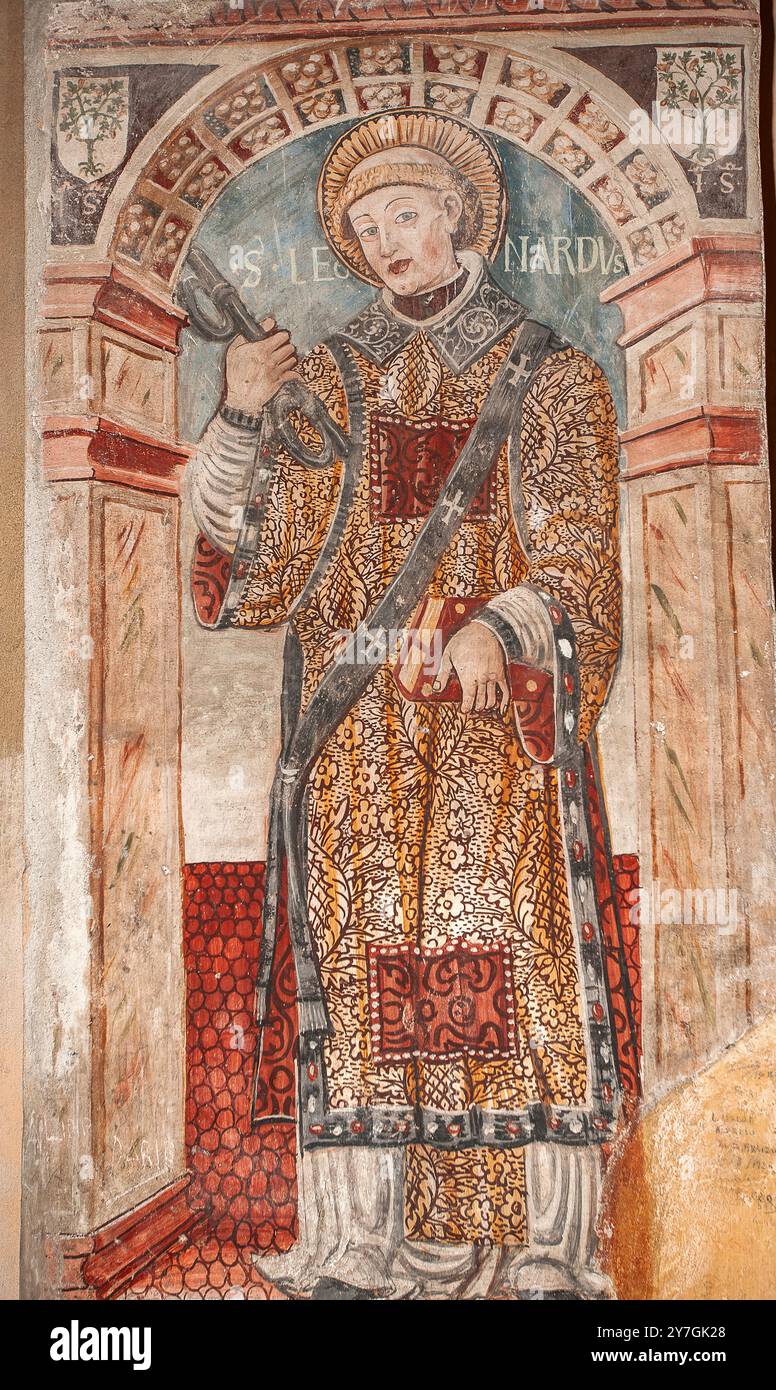 San leonard of noblac hi-res stock photography and images - Alamy