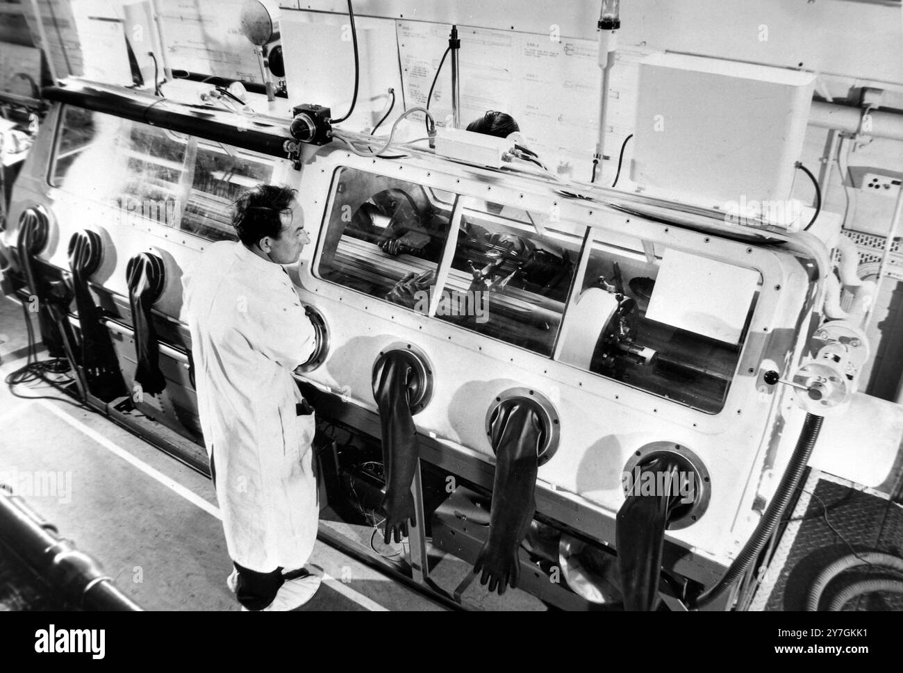 POWER STATION ATOMIC ENERGY STATION AT WINFRITH ; 21 OCTOBER 1964 Stock ...
