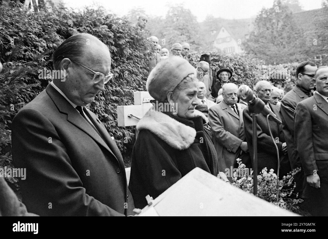 MEORIAL FIELD MARSHAL ERWIN ROMMEL MEMORIAL CEREMONY IN HERRLINGEN ...