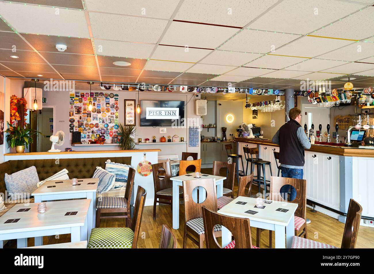 Inside of the Pier Inn micro pub in St Annes,UK Stock Photo - Alamy