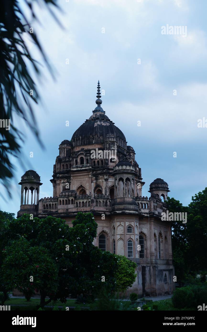This is Tomb of Saadat Ali Khan protected by Archeological Survey of ...