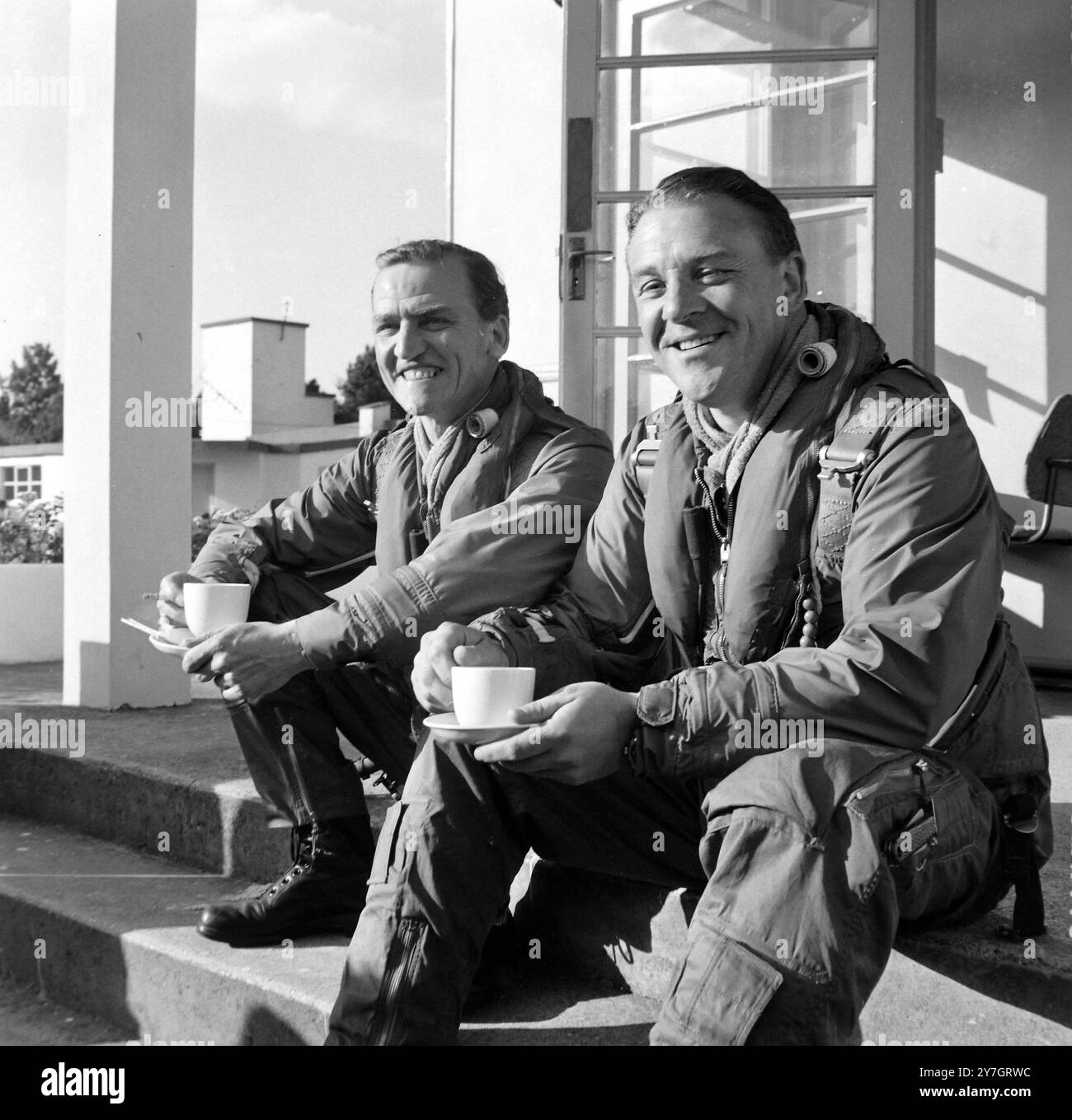 The first tsr 2 hi-res stock photography and images - Alamy