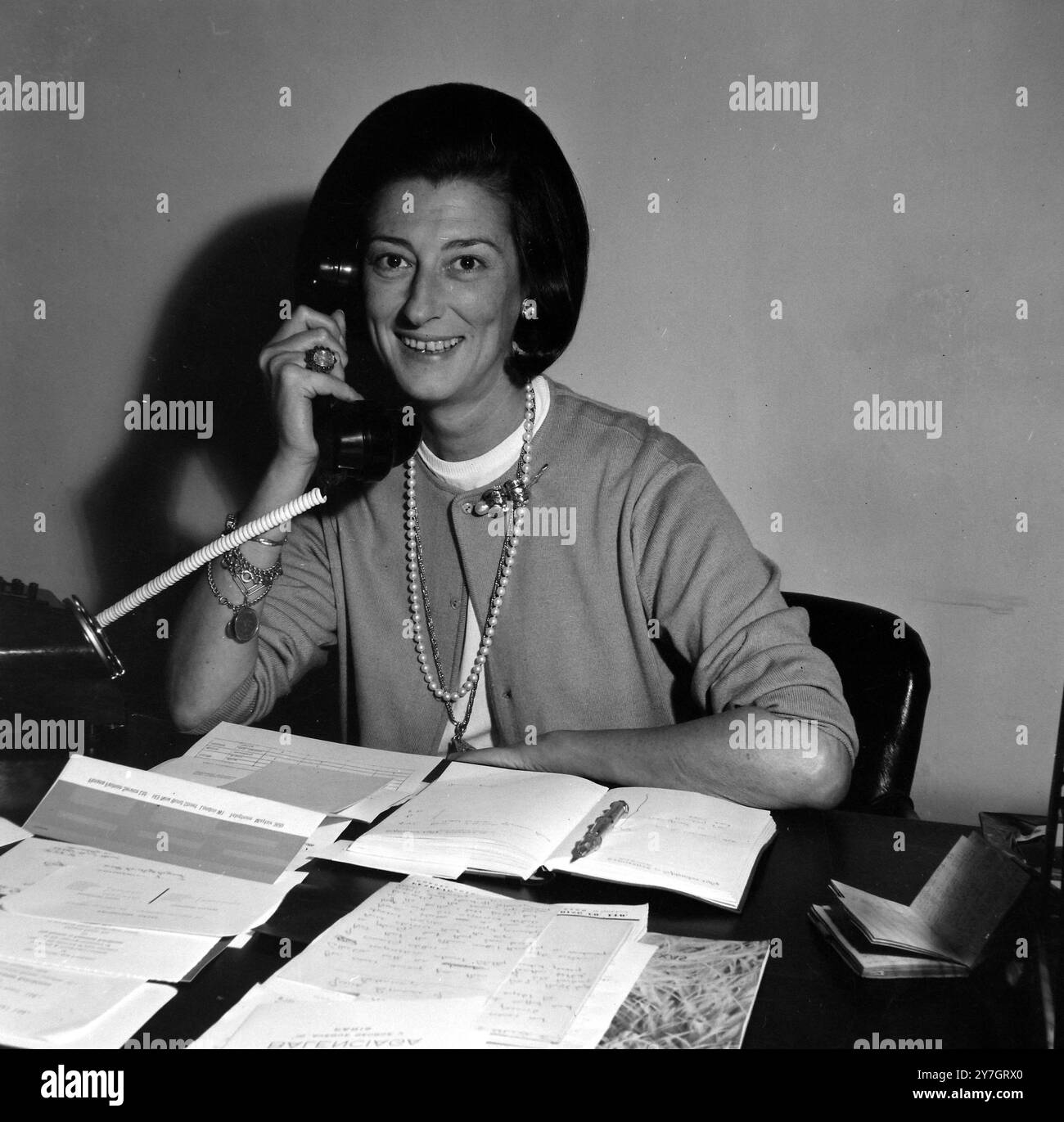 60 bond street Black and White Stock Photos & Images - Alamy