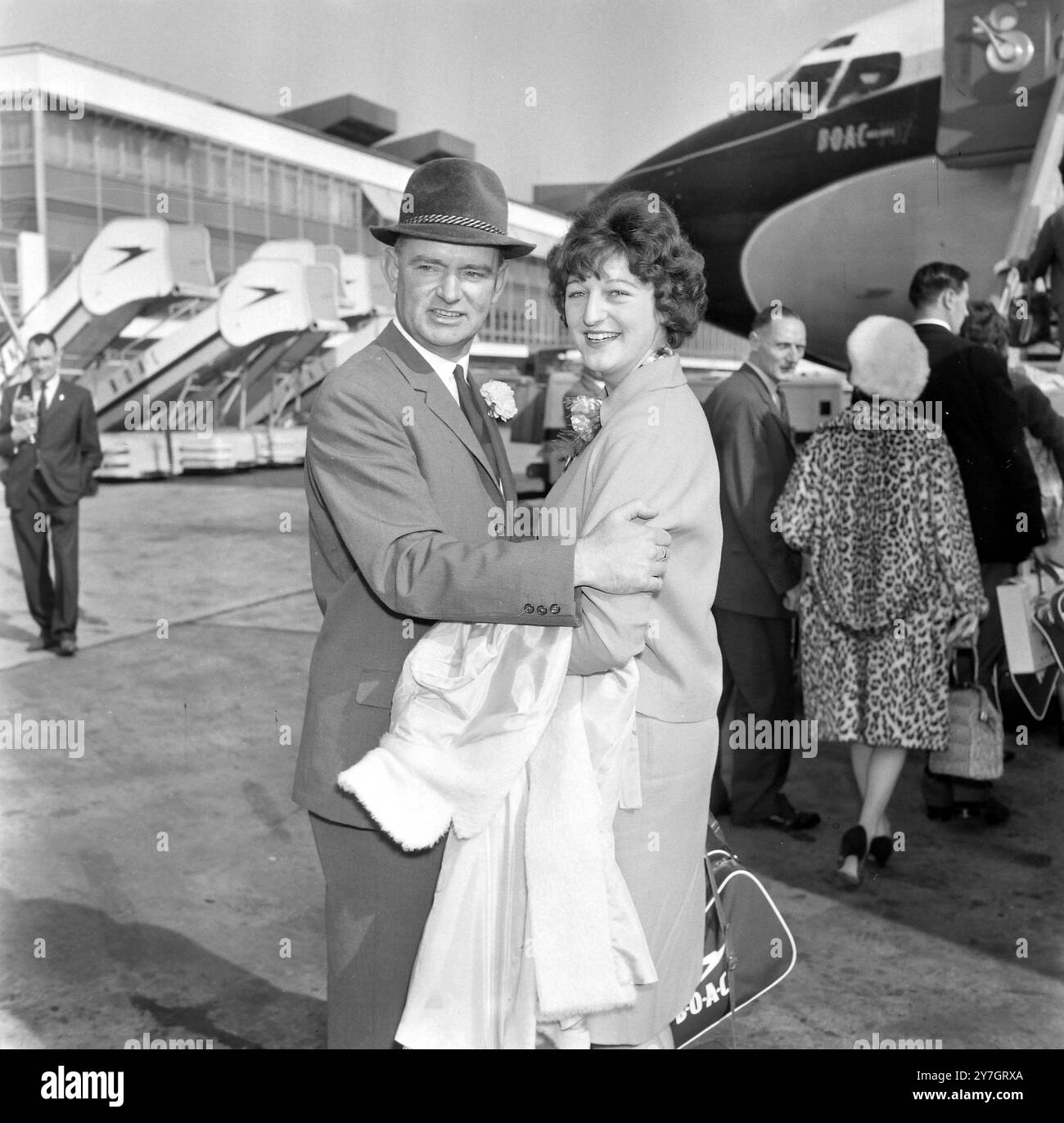 GERRY GRANT POLICE CONSTABLE AT LONDON AIRPORT GOING RUSSIA AND WIFE ...