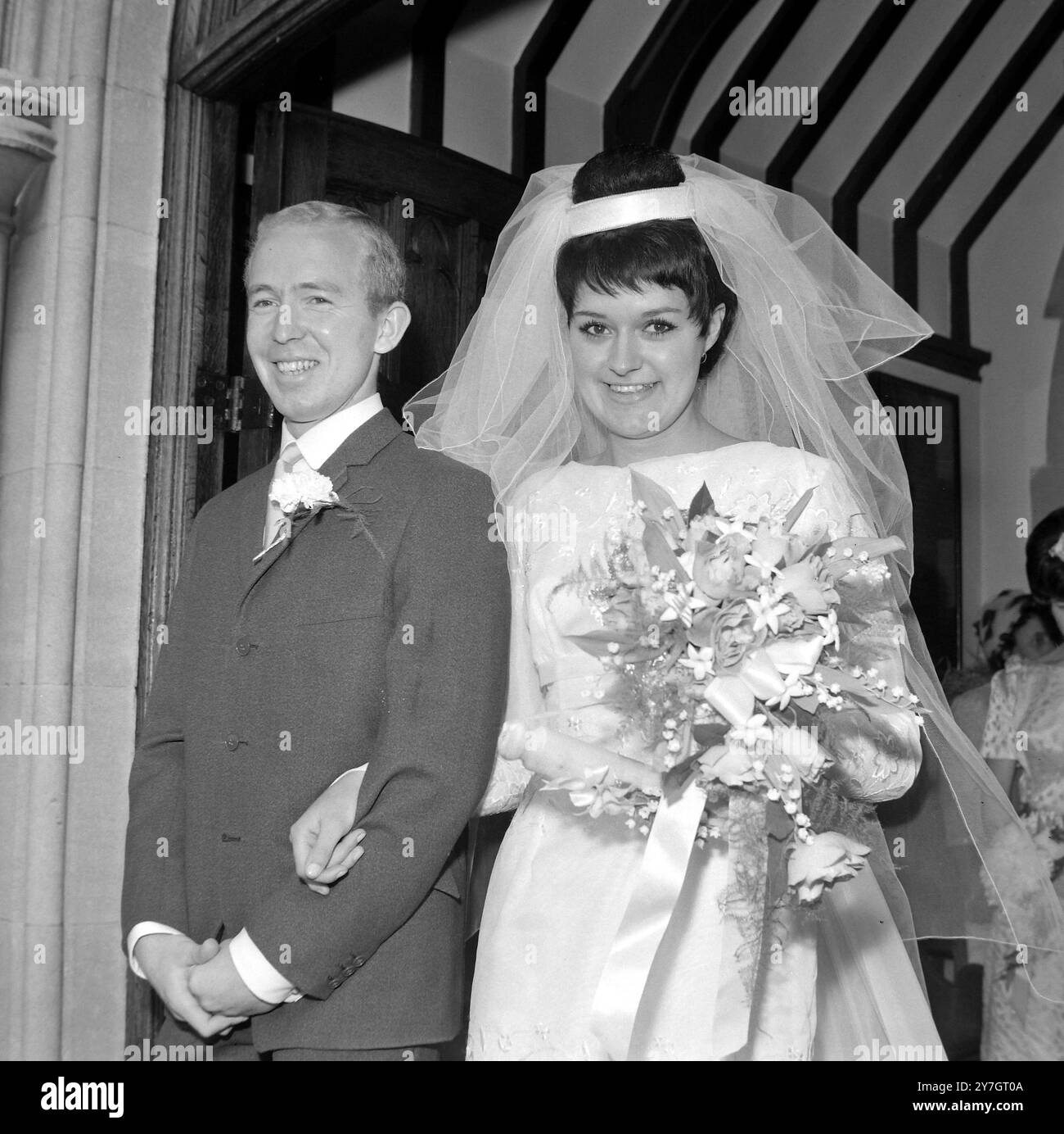 LANGFORD P'NUT WEDS VERONICA GLOVER IN LEIGHTON BUZZARD / ; 26 ...