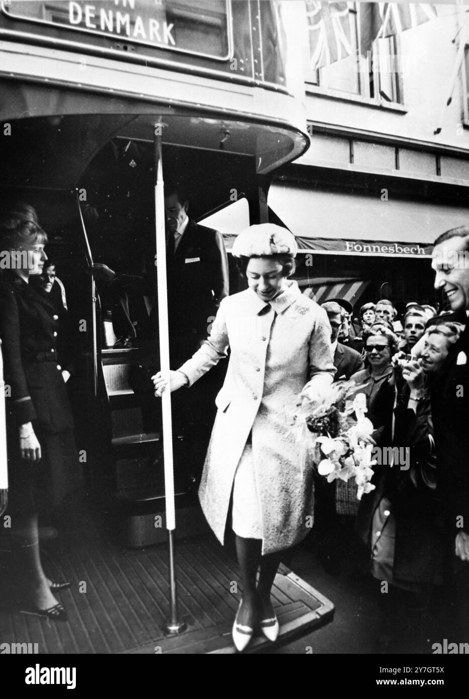 PRINCESS MARGARET ROSE ON A BUS WITH HUSBAND IN COPENHAGEN ; 25 ...