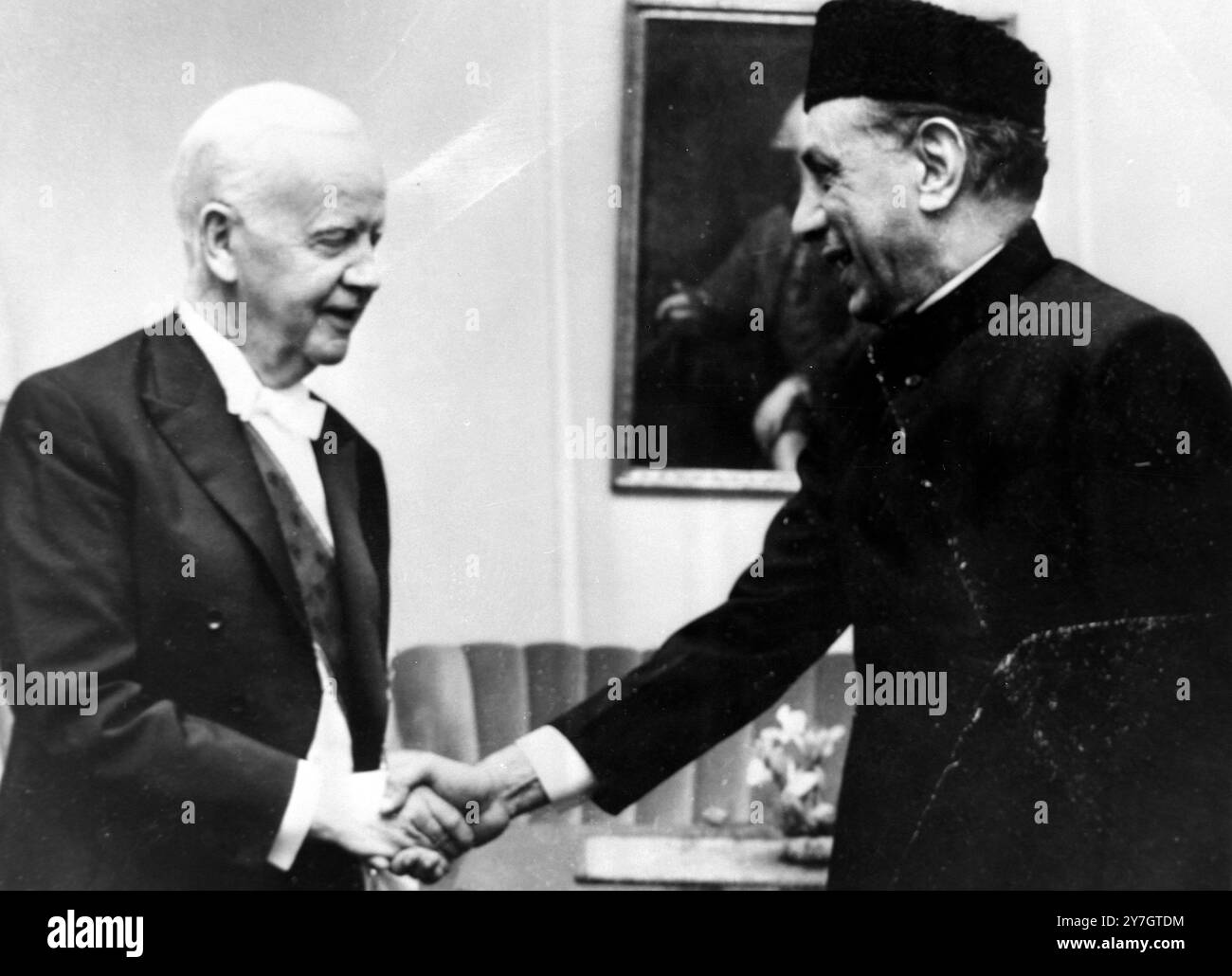 WEST GERMAN PRESIDENT HEINRICH LUEBKE WITH KHAN ABDUR RAHMAN PAKISTANI ...
